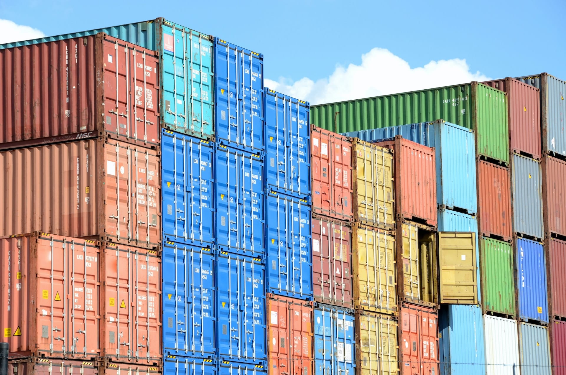 Identification of shipping containers by color - Shipping Containers ...